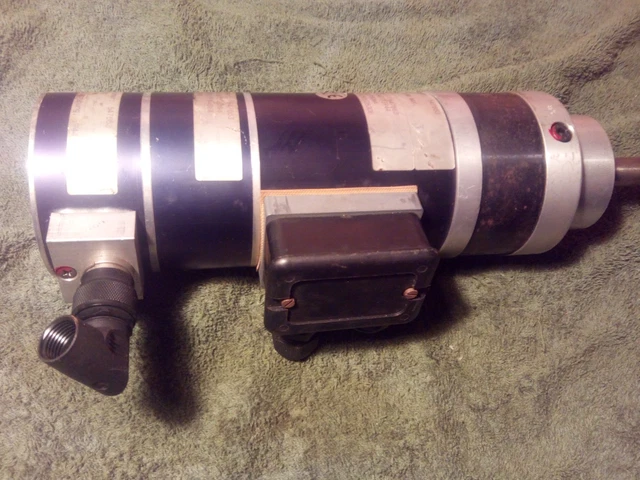 NECKAR MOTOREN SERVO-GETRIEBEMOTOR D844-00053407XIP44 - unused - EUR ...