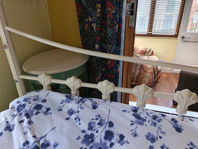 WHITE SINGLE METAL Daybed + Underbed Trundle with Mattress £21.26 ...