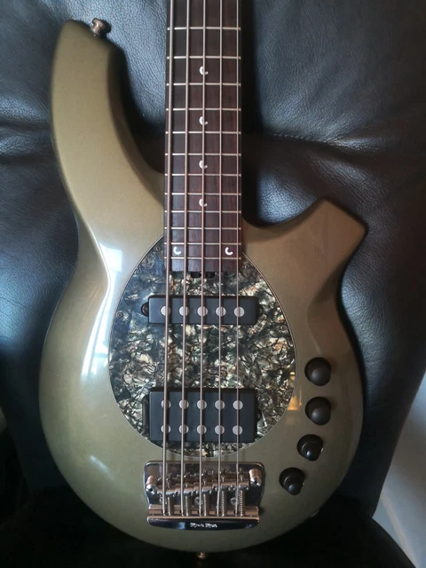 MUSIC MAN BONGO 5 string bass in Egyptian Smoke 2003 £1,399.00 ...