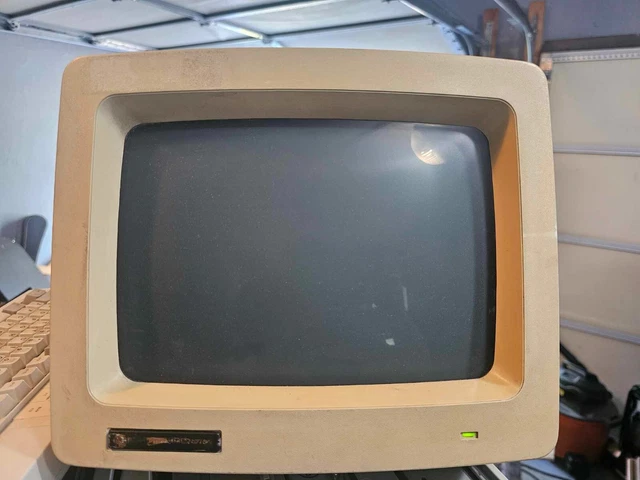 VINTAGE RETRO DIGITAL DEC VT220 Terminal Monitor from 1987 Powers Green ...