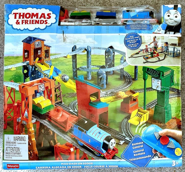 THOMAS THE TANK ENGINE Mad Dash on Sodor Remote Control Motorized Train ...