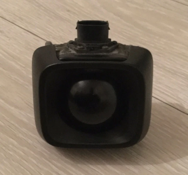 VW GOLF MK7 / Audi A3 5Q0 907 541 G. Front Acc Distance Control Radar ...