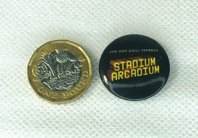 BADGE RED HOT CHILI PEPPERS STADIUM ARCADIUM BAND FUNK New Official ...