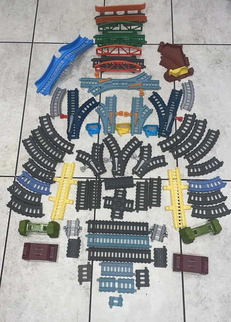 THOMAS THE TANK Engine Trackmaster Track Bundle Random 2 Com Post £20. ...