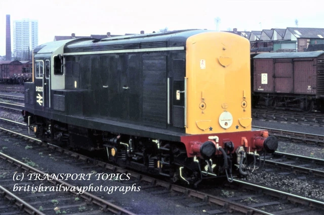 DIESEL RAILWAY PHOTO CLASS 15 BTH TYPE 1 # D8235 At Temple Mills C1967 ...