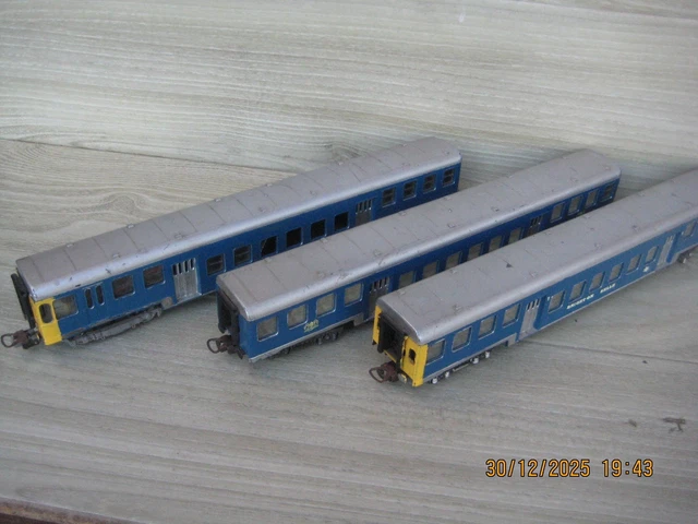 LIMA MODEL RAILWAYS 3 CAR BRIGHTON BELLE DMU SET (from Estate) $90.00 ...