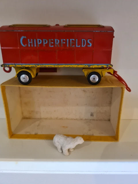 VINTAGE CORGI 1123 Chipperfields Circus Animal Cage With 1 Polar Bear £ ...