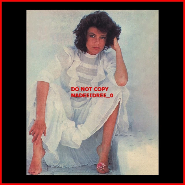 JACQUELINE BISSET ENGLISH Actress Sexy Hot Pin Up James Bond 007 Girl ...