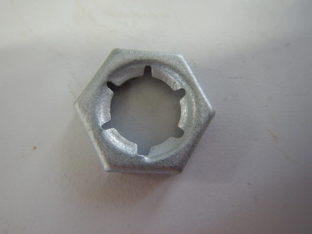 200QTY GRINDMASTER CECILWARE Nut, 5/8-11 Hx Lock, Palnut # Genuine OEM ...