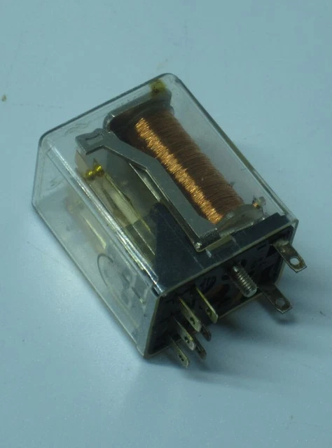 RELAY OLD NEW STOCK Siemens V23154-C0716-B104 Contact Single 21 Silver ...