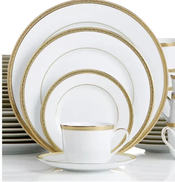 NEW GRAND BUFFET 40-Pc. Dinnerware Set, Service for 8 £141.19 - PicClick UK