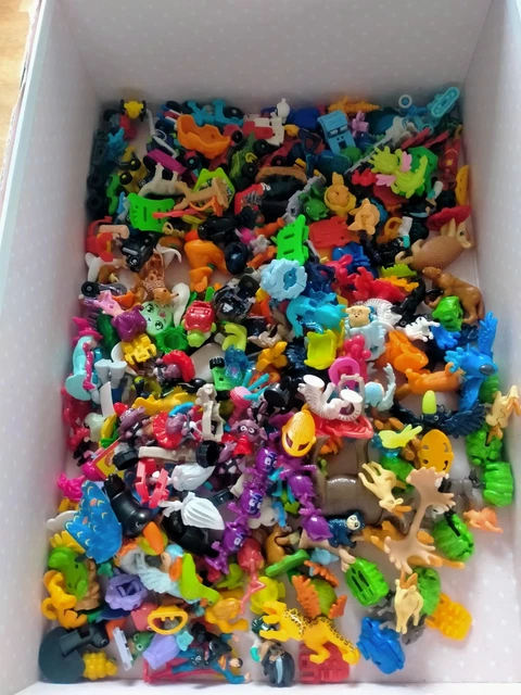 BUNDLE OF KINDER Egg Toys And Part Toys £1.16 - PicClick UK
