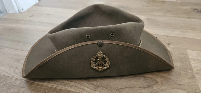 AUSTRALIAN ARMY SLOUCH Hat- Royal Australian Regiment PLEASE READ ...