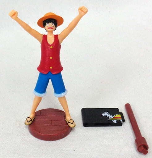 CANDY TOY TRADING Figure 1. Monkey D Luffy Chocolate Egg One Piece EUR ...