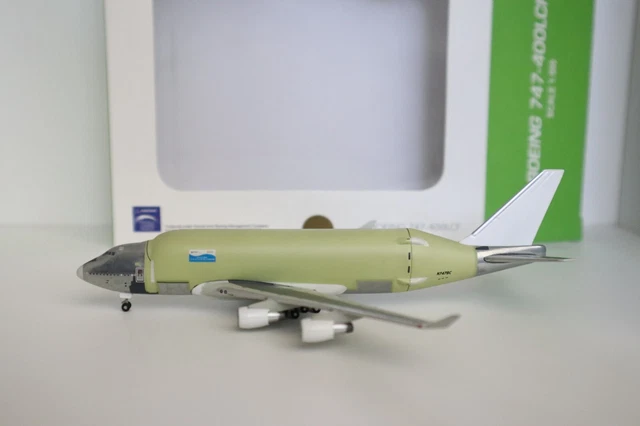 SKY500 (WIE HERPA) Boeing 747-400LCF Dreamlifter Unpainted Design ...