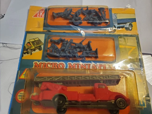 CAMION DE POMPIERS grande échelle MAGIRUS + 16 figurines - Eko - HO 1/ ...