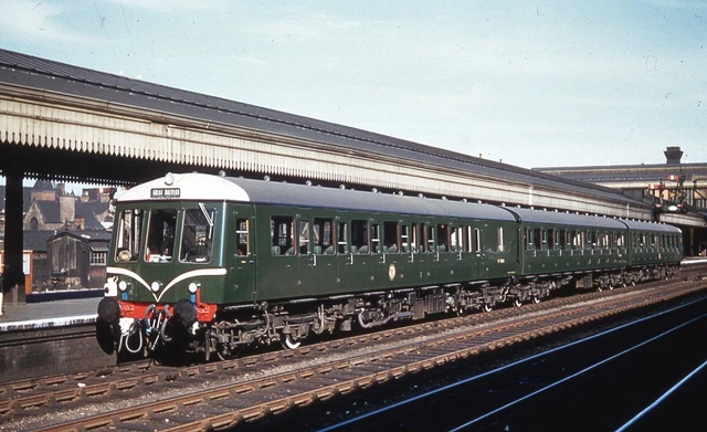 COLOUR RAIL SLIDE, DE856, Class 117 in BR green livery £4.20 - PicClick UK