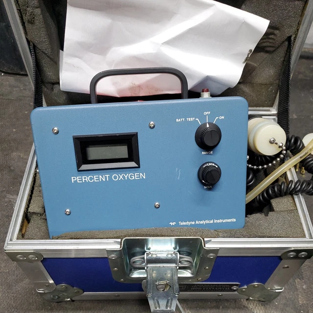 TELEDYNE PORTABLE OXYGEN Analyzer "With Carrying Case" $185.00 - PicClick