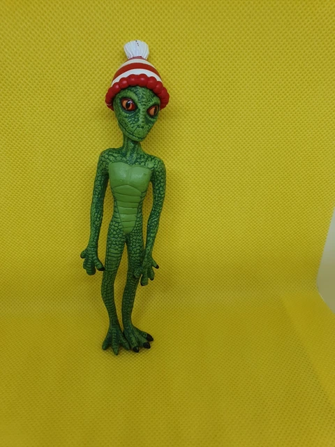 ALIEN WHERES WALLY Figure waldo With Red And White Hat Waldo Rare ...