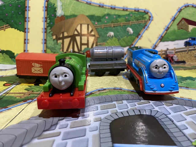 THOMAS THE TANK engine trackmaster trains Streamlined Thomas & Racing ...