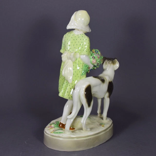 GOLDSCHEIDER WIEN POLTER Mädchen mit Windhund Hund dog Barsoi Figur ...