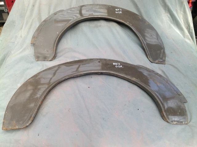 JAGUAR MK 2 Daimler V8 Wheel spats - Pair. £145.00 - PicClick UK
