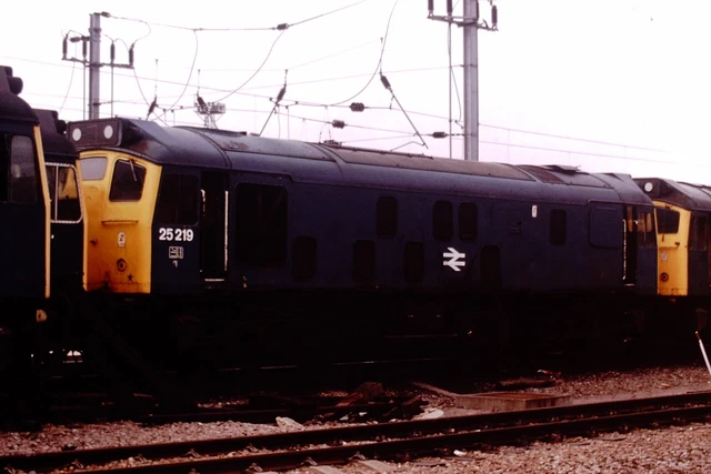 1980s British Rail BR Diesel Loco 25219 Crewe Carlisle Railway Slide 1932