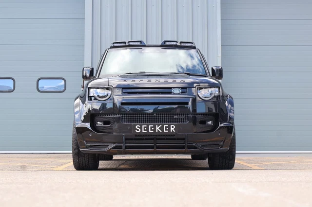 2023 LAND ROVER Defender 110 D300 HARD TOP X-DYNAMIC HSE MHEV HUGE SPEC ...