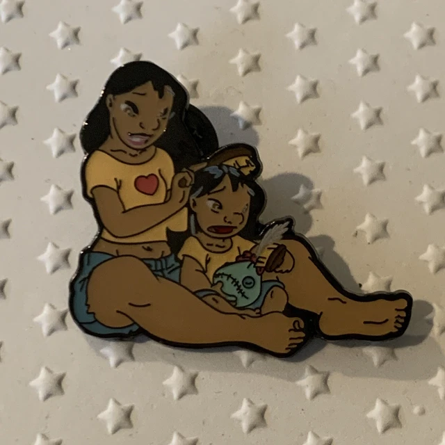 LOUNGEFLY DISNEY SIBLINGS Lilo & Stitch Sister Nani Scrump Blind Box ...