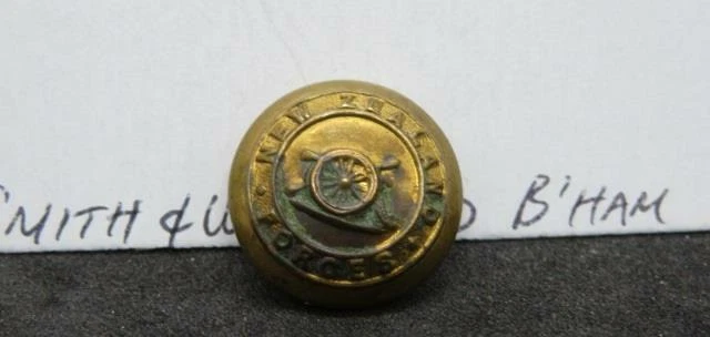 NEW ZEALAND FORCES (N.Z. Artillery) WWI Era 17.5mm Smith & Wright ...
