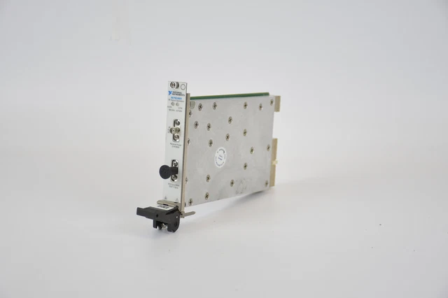 NATIONAL INSTRUMENTS NI PXI-RF Analog Signal Generator PXI-5651 £734.59 ...