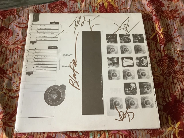 PIXIES - DOOLITTLE 25: 25th Anniversary- 2 X LP - Fully Signed - Very ...