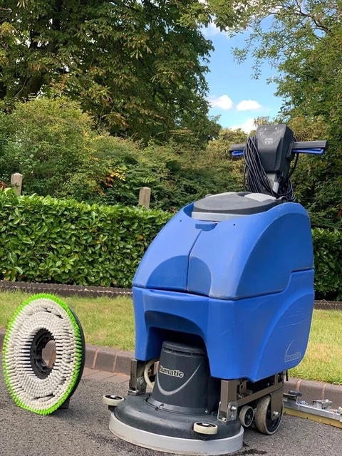 NUMATIC TT3405T SCRUBBER Drier/Cleaning/ Floor cleaner Machine/garage ...