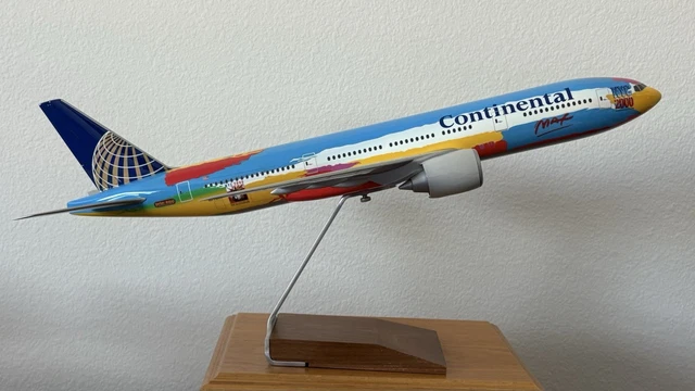 PACMIN 1/100 CONTINENTAL Airlines "Peter Max" NYC2000 Boeing 777-200 ...