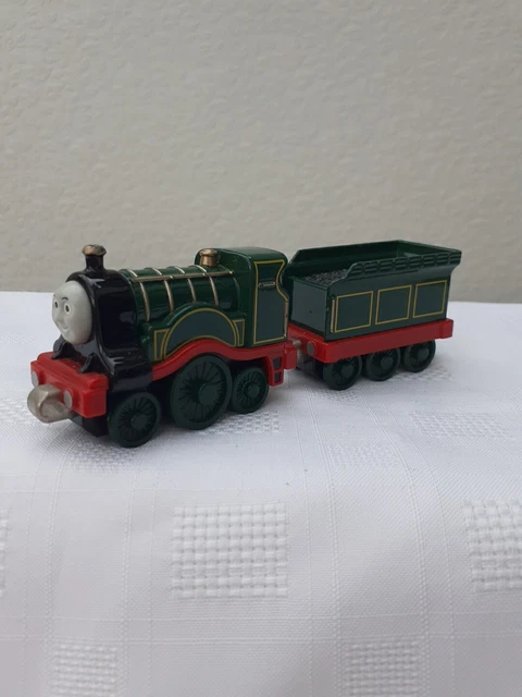 THOMAS THE TANK Engine Take N Play Emily Magnetic Die Cast £5.00 ...