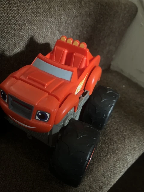 BLAZE AND THE Monster Machines Transforming Fire Truck Toy £1.00 ...