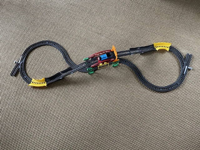 THOMAS & FRIENDS: TrackMaster - The Great Race Railway Show Set £20.00 ...