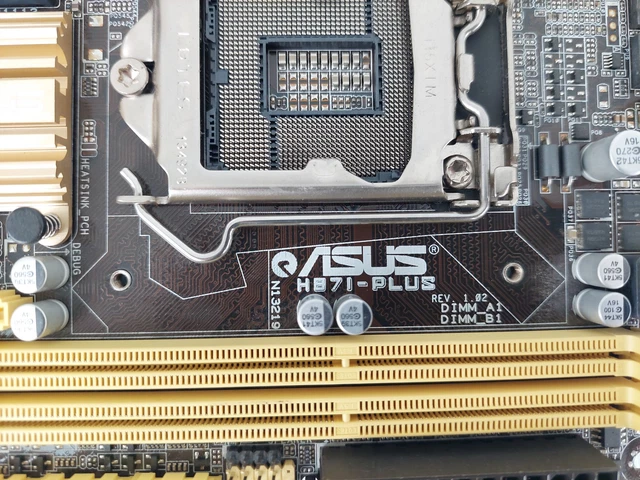 ASUS HB71-PLUS SOCKET LGA1150 DDR3 Mini-ITX Motherboard with I/O Shield ...