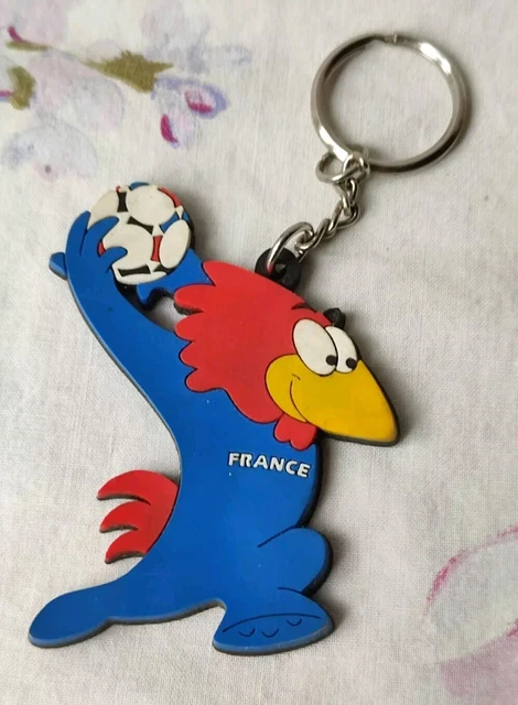 ANCIEN PORTE-CLÉS FOOTIX Coupe Du Monde De Foot 98 Plastique Mou EUR 6 ...