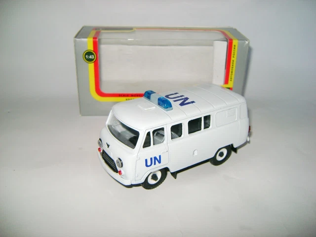 RARE! SOVIET MINIBUS Van UAZ-452 UN Buhanka scale 1/43 Novoexport Agat ...