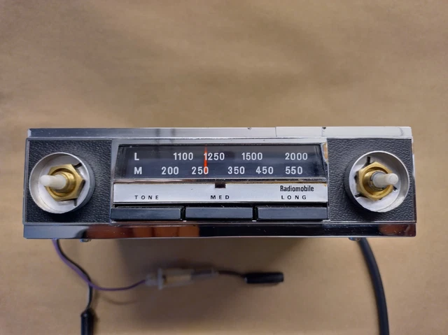 RADIOMOBILE MODEL 80 Vintage Push Button Classic Car Radio 12V Dual ...