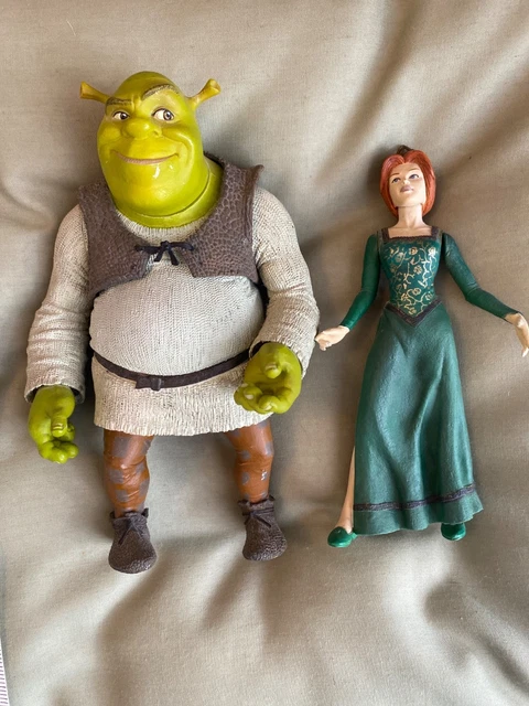 SHREK & FIONA, Action Figures with moving parts. Good condition. Height ...