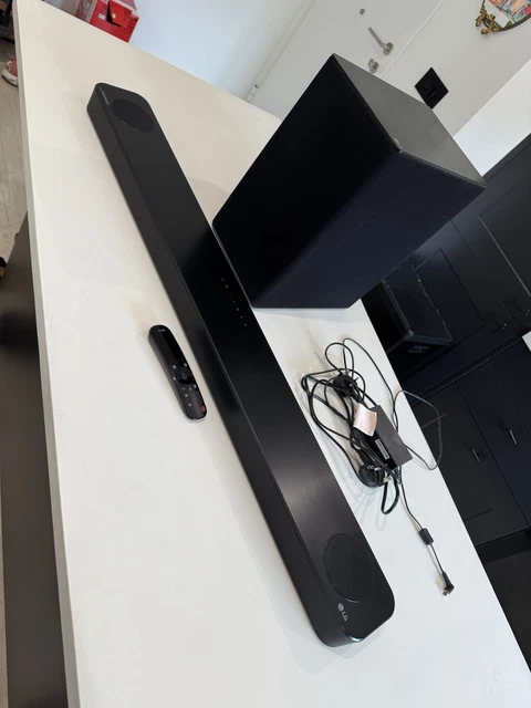 LG SP8YA 3.1.2 WIRELESS 440W Soundbar & Subwoofer With Dolby Atmos & BT ...