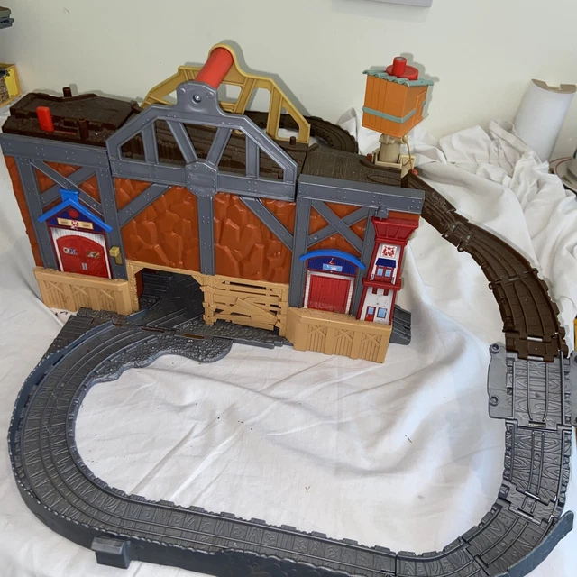 THOMAS & FRIENDS Take N Play Train Railway Rescue From Misty Island £18 ...