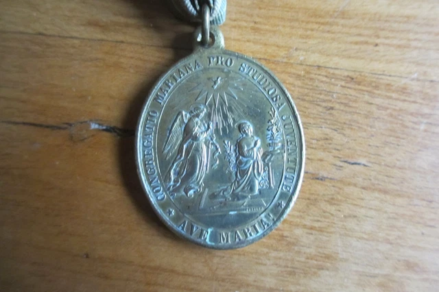 ALTE RELIGIÖSE MEDAILLE an Band, Congregatio Mariana pro Studiosa ...
