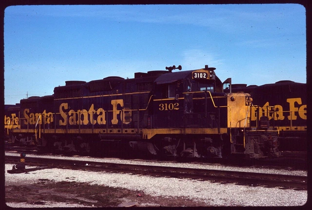 ORIGINAL RAIL SLIDE - ATSF Santa Fe Railway 3102 Chicago IL 4-1977 EUR ...