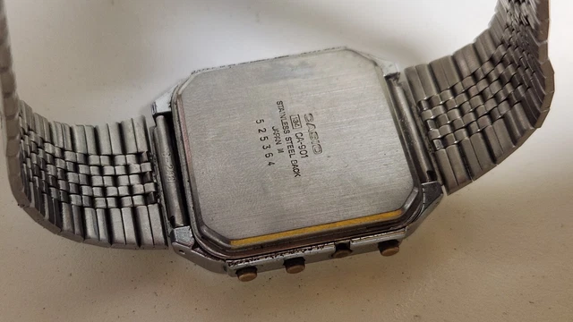 VINTAGE CASIO DIGITAL Invaders Game Calculator Watch Ca-901 Made In ...