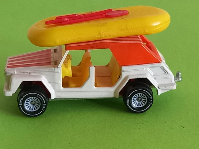 SIKU VW 181 Strandwagen mit Boot 3 Paddel 1333 Radvariante B4 EUR 39,00 ...
