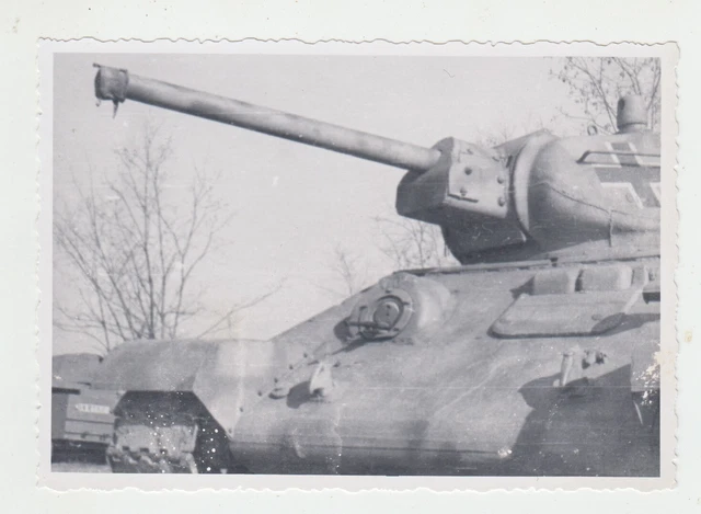 BEUTEPANZER RUSSISCHER KAMPFPANZER / Panzer T 34 mit deutschem ...