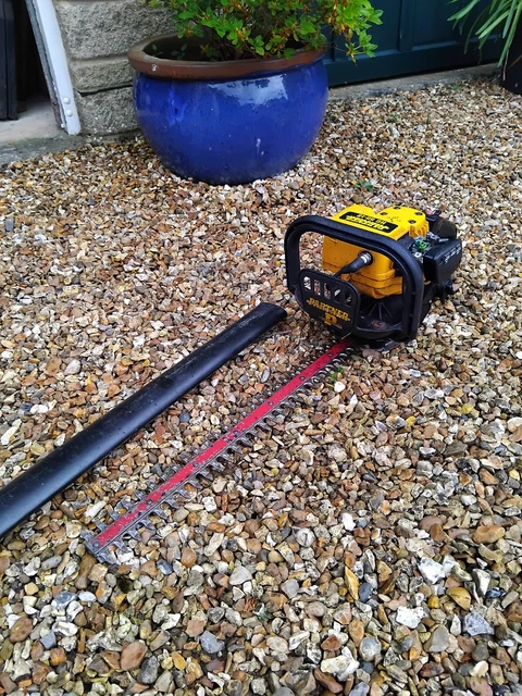 Partner hedge trimmer store